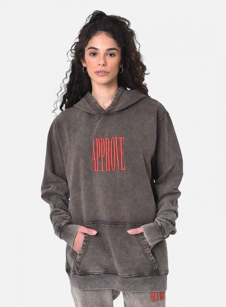 Tendência de Looks Oversized: 5 opções estilosas para você - Charme-se