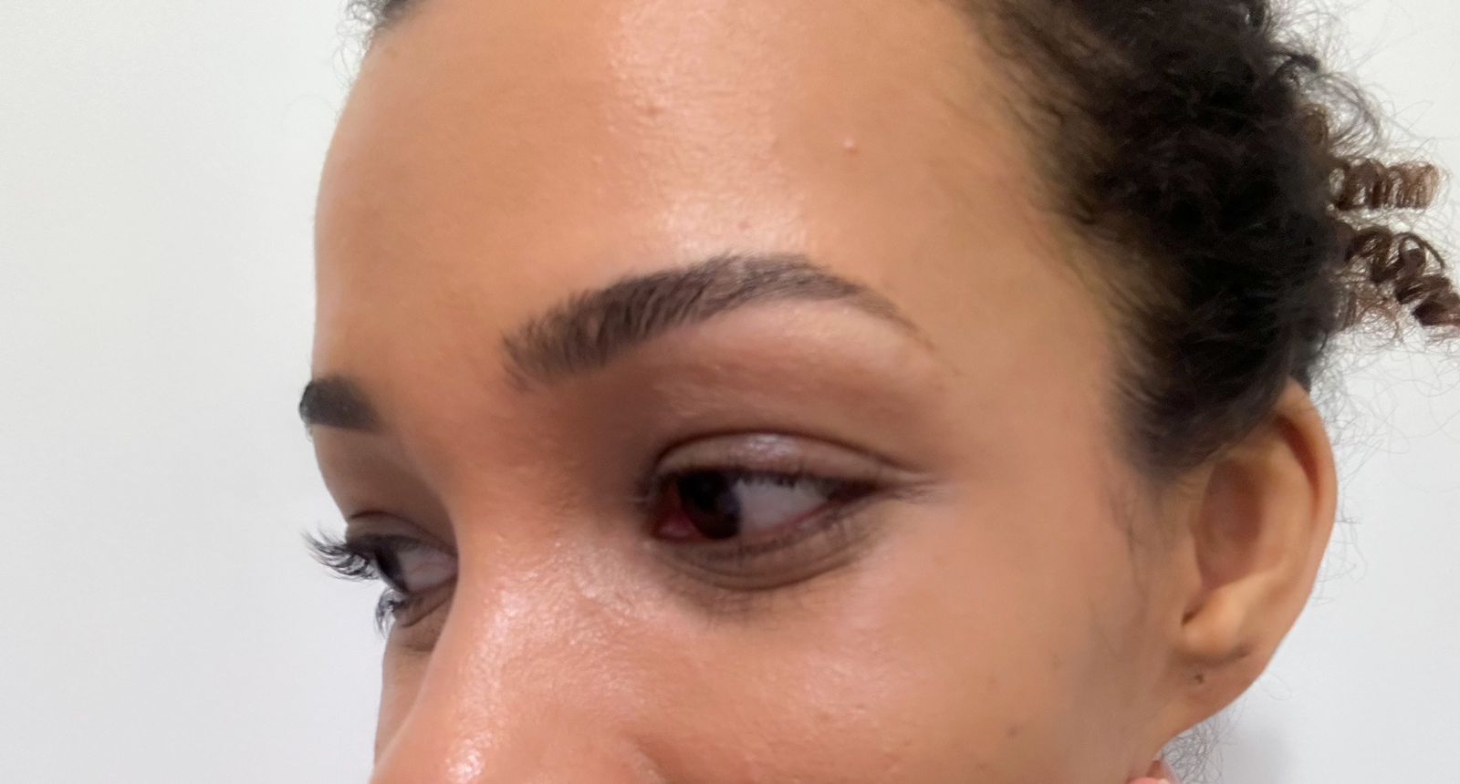 4 Produtos Indispensáveis Para Ter Sobrancelhas Impecáveis Charme Se